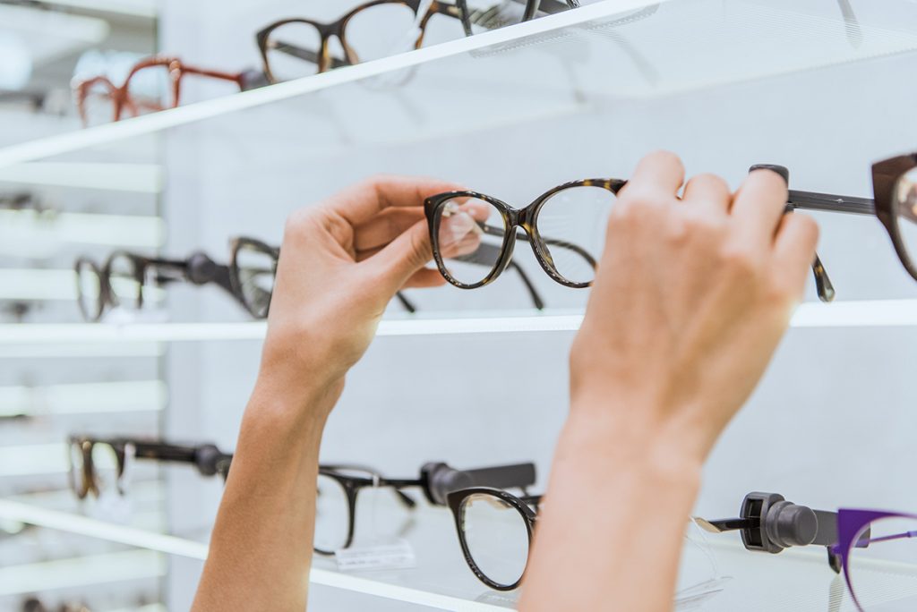 Why Do My Glasses Hurt Behind My Ears Campbell Eyecare